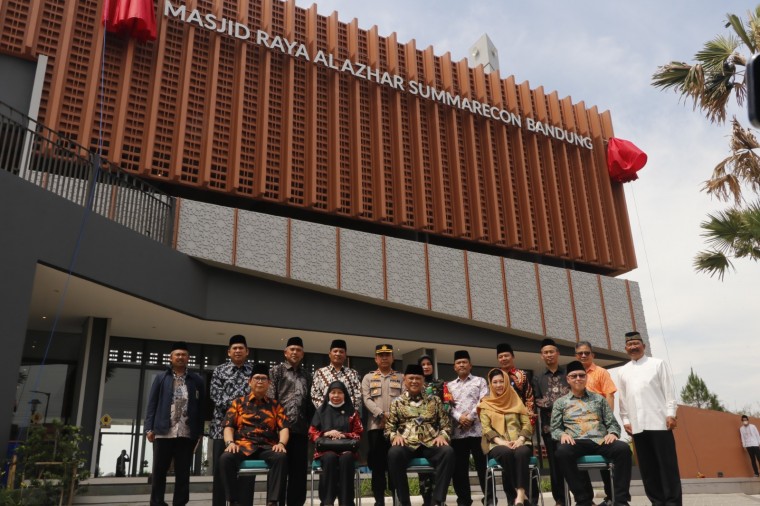 - Summarecon Bandung